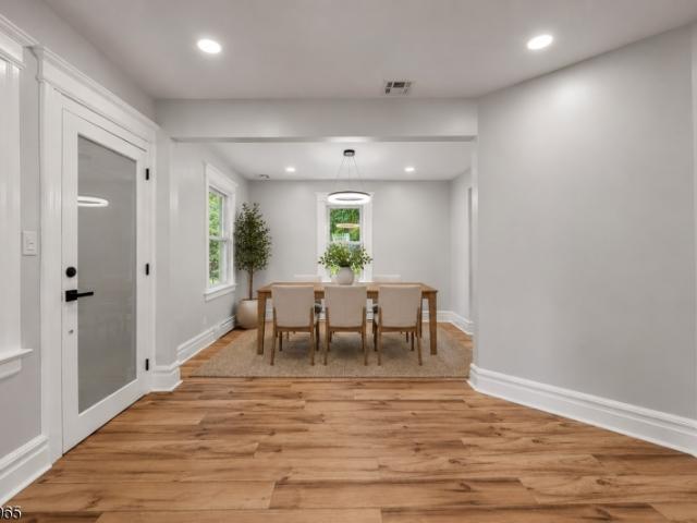 140 Walker Rd