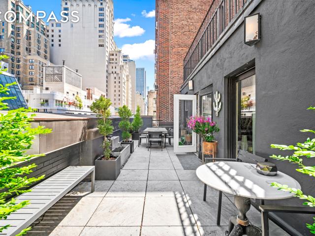140 West 58th Street, New York, NY