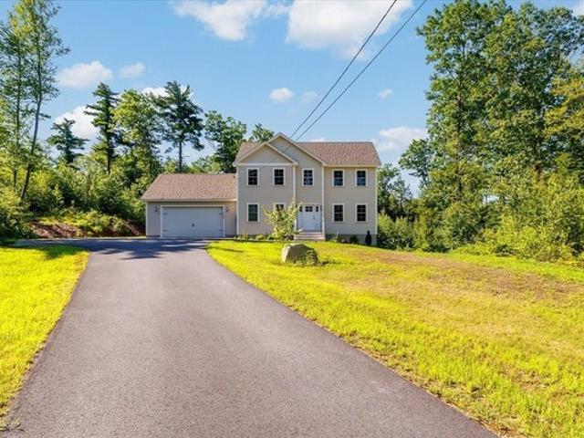 140 Willard Rd, Ashburnham, MA 01430