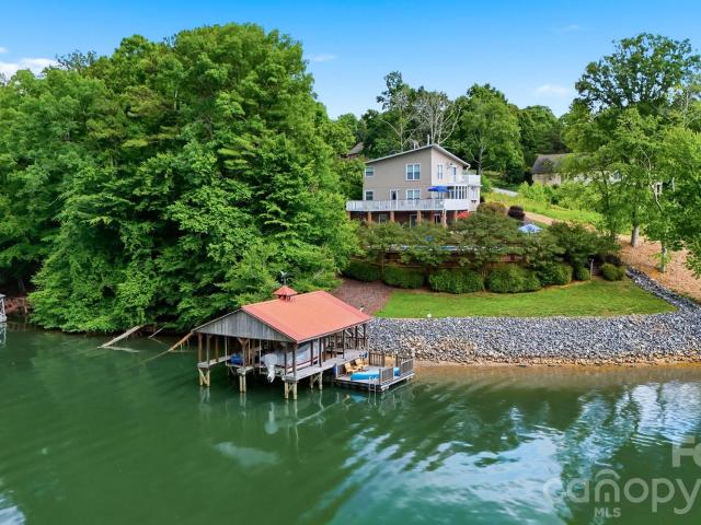 140 Williams Cove Lane