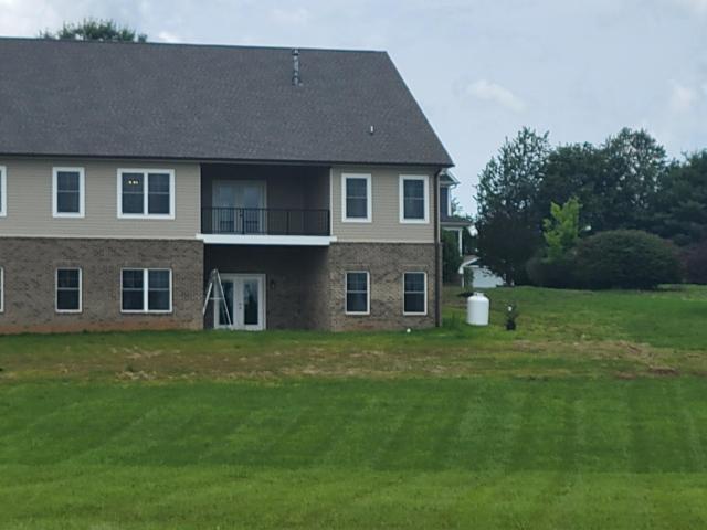 140 Wilshaw Court