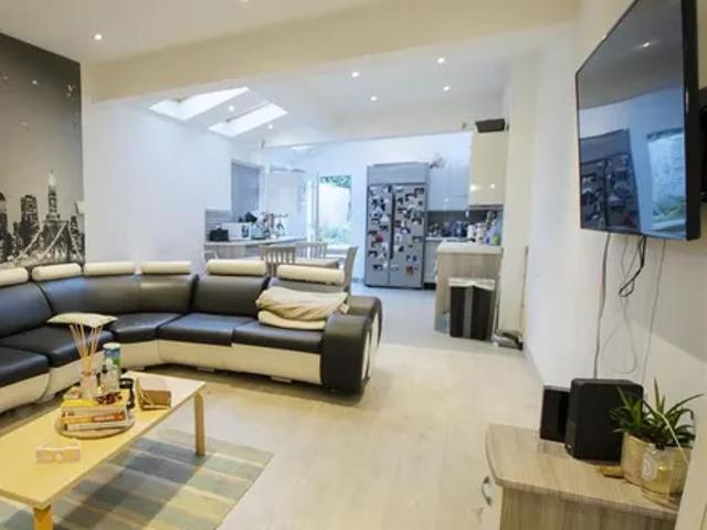 140 Tiverton Road, Metchley, B29 6BT, United Kingdom | 6 bed house for rent #133648835 | Rentberry