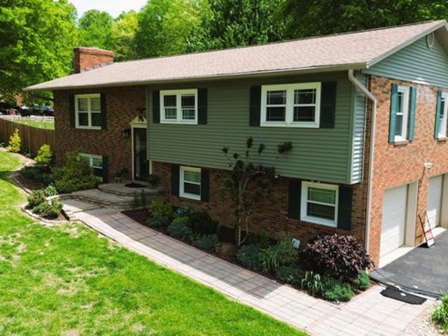 140 Tuit Acres Dr, Corbin, KY 40701