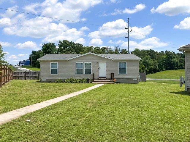 140 Tyler Cir, Hollister, MO 65672