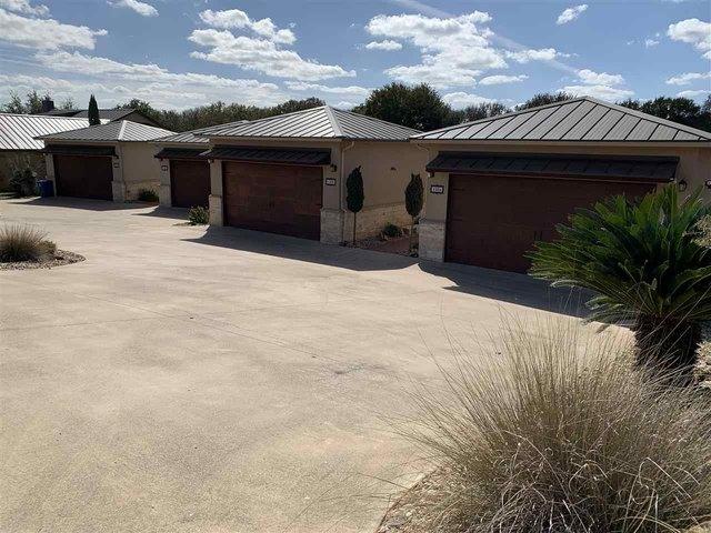 140 Uplift Unit B, Horseshoe Bay, TX 78657