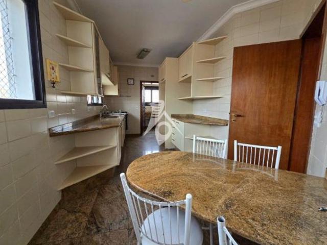 140m² Para Alugar na Rua Bom Jesus