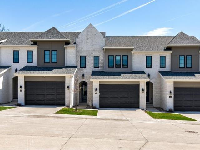 14143 Wilden Dr, Urbandale, IA 50323
