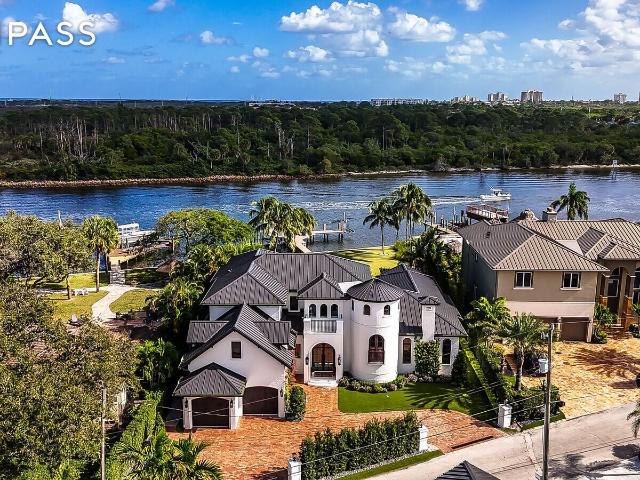 14140 Paradise Point Rd, Palm Beach Gardens, FL