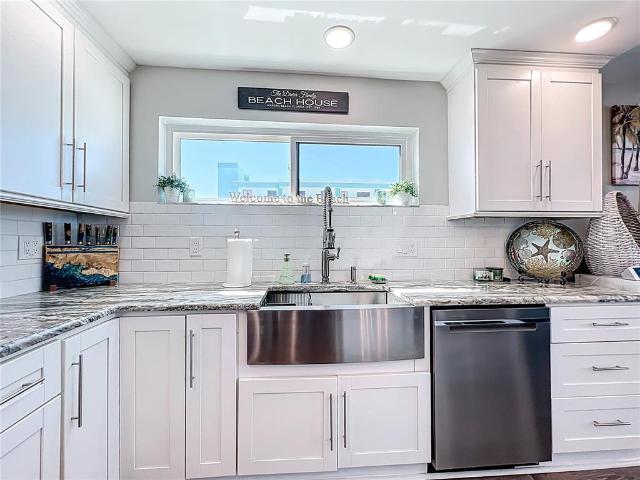 14146 Gulf Blvd, Unit 3A, Madeira Beach, FL 33708 | MLS #O6420
