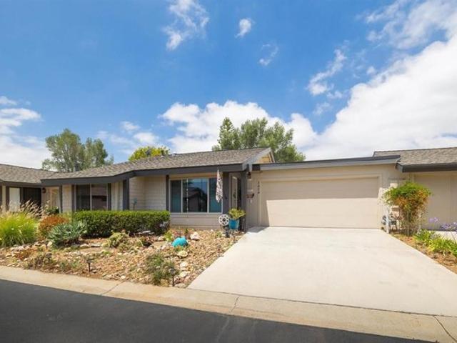 1414 Market St, Vista, CA 92084