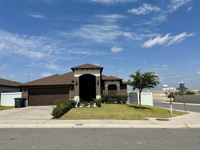 1414 Ocaso Dr, Laredo, TX 78045
