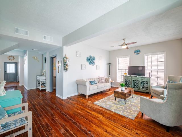 1414 Avenue N 1/2 Street