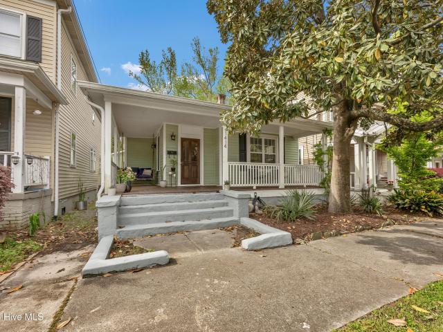 1414 Dock Street