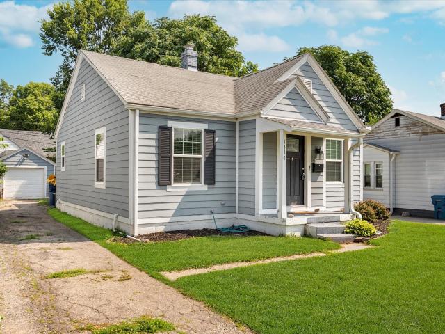 1414 E 46th St, Indianapolis, IN 46205 | MLS #22096 | Compass