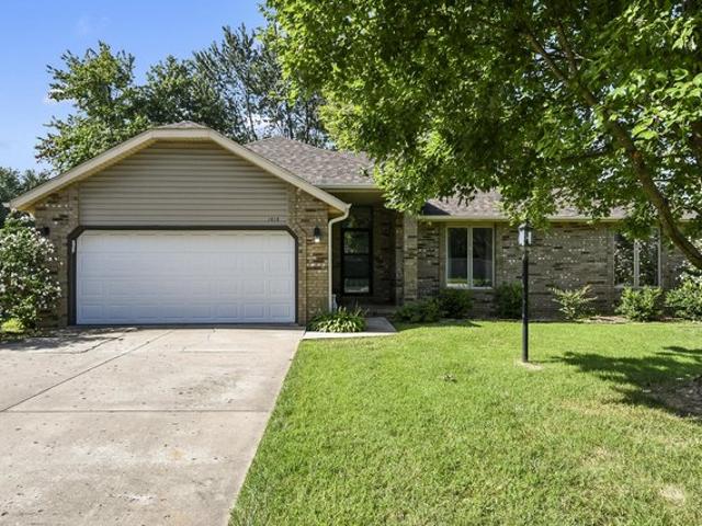 1414 E Arlington St, Springfield, MO 65803