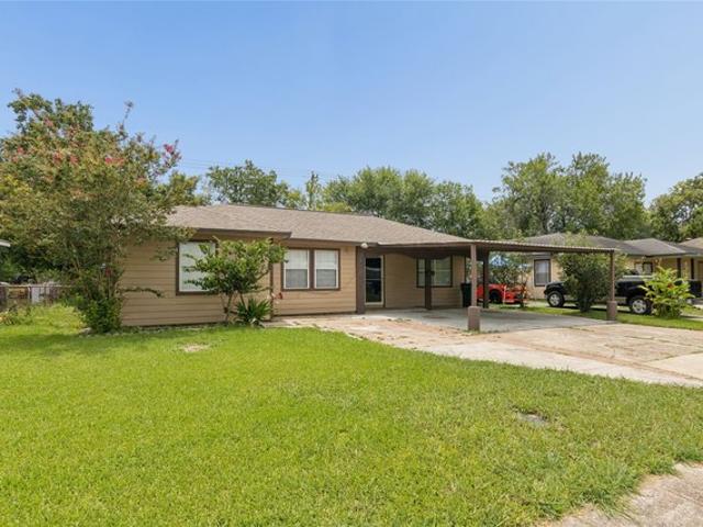 1414 Harris Ave, Pasadena, TX 77506