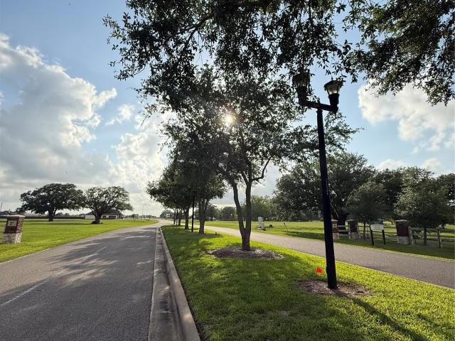 1414 Lakeland Cir, Rosharon, TX 77583 | MLS #65472