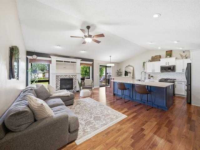 1414 SW 41st Court