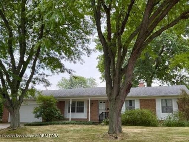1414 Shannon Ln, Lansing, MI 48917
