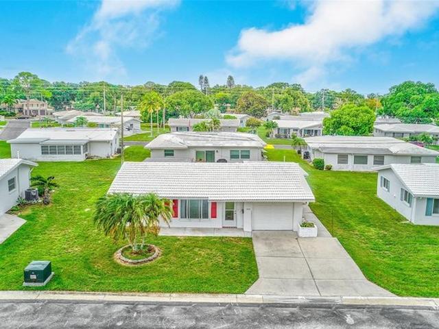 1414 th Ave, Seminole, FL 33776