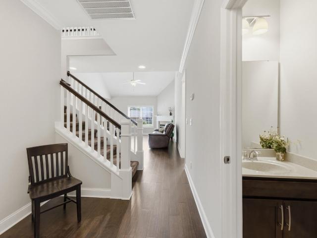 1414 Wishing Well Dr