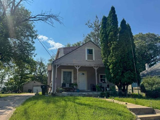 1414 23rd St, Sioux City, IA 51104