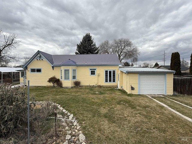 1415/1 S Fern St, Nampa, ID 83686