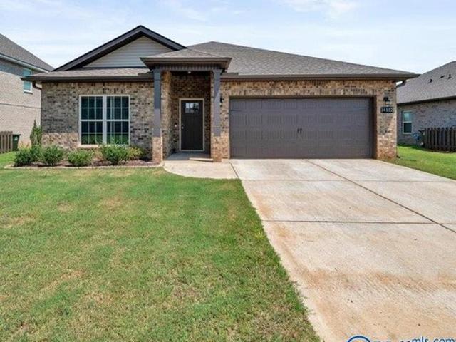 14152 Rockaway Dr, Athens, AL 35611