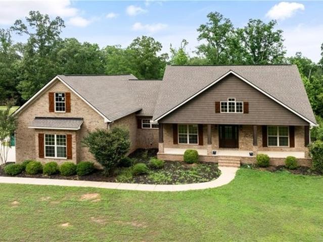 14155 Paul Howell Rd, Northport, AL 35475