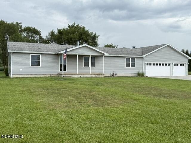 14158 Self Rd, Bowling Green, OH 43402