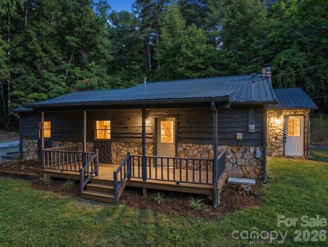 1415 McCrary Creek Rd, Lenoir, NC 28645