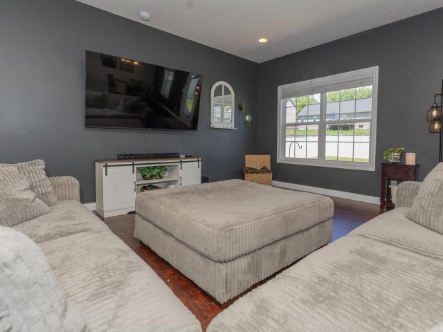 1415 Breezy Creek Drive