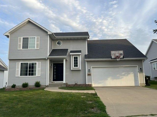 1415 Cedar Dr, Adel, IA 50003