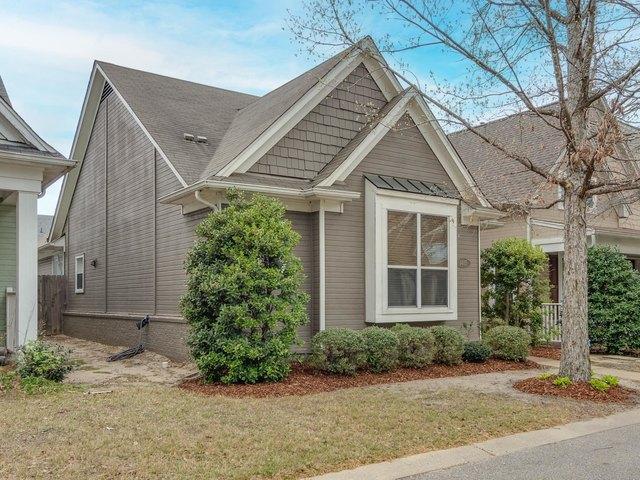 1415 Down River Dr, Memphis, TN 38103