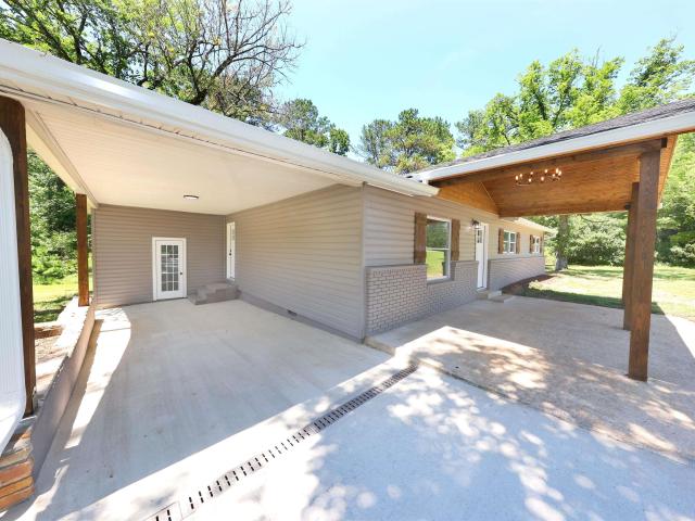 1415 Leydens Mill Road