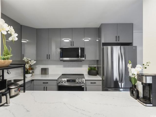 1415 Punahou St Apt 602, Honolulu, HI 96822