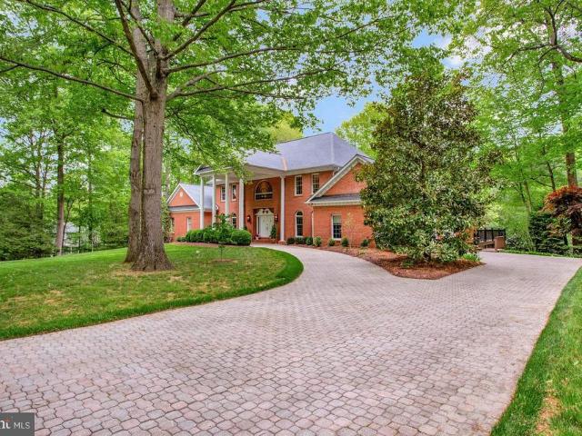 1415 Sir William Way