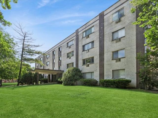 1415 W Pratt Blvd Apt 303, Chicago, IL 60626