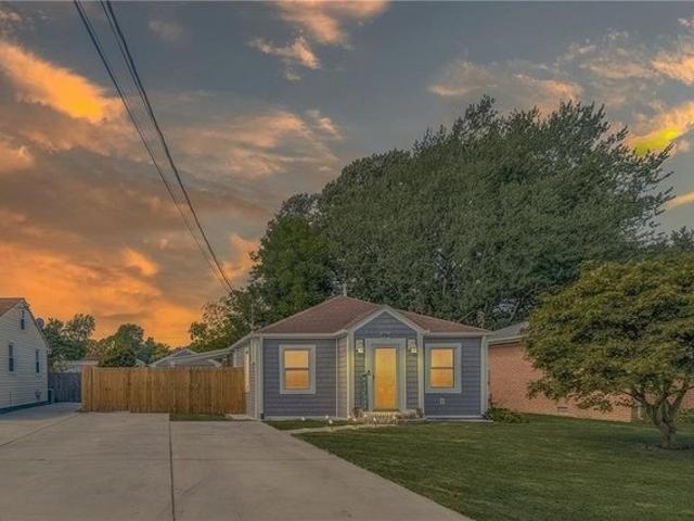 1415 Willow Ave, Chesapeake, VA 23325