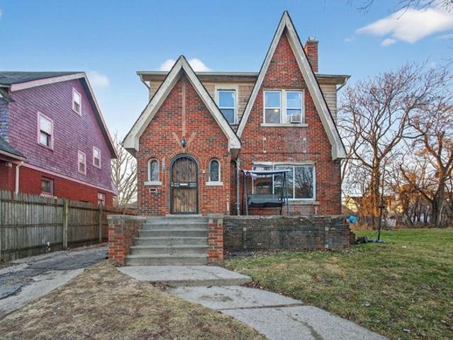 14161 Sussex St, Detroit, MI 48227