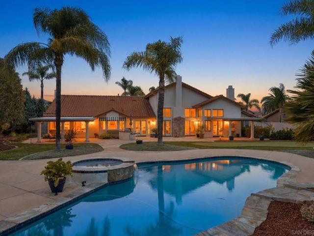 14167 Palisades Dr, Poway, CA 92064
