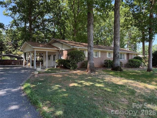 1416 Marjorie Dr, Matthews, NC 28105 | MLS #4368 | Compass