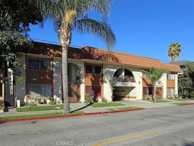 1416 N Spurgeon St, Santa Ana, CA 92701