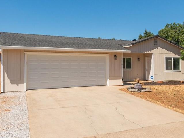 1416 Arizona St, Redding, CA 96002