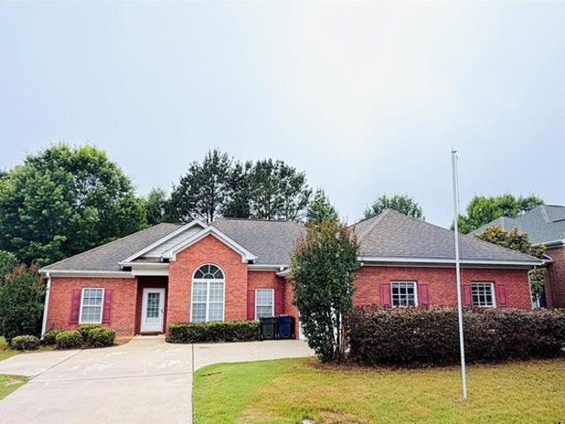 1416 Cloverbrook Cir, Auburn, AL 36832