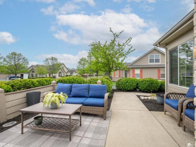 1416 Cotswold Lane