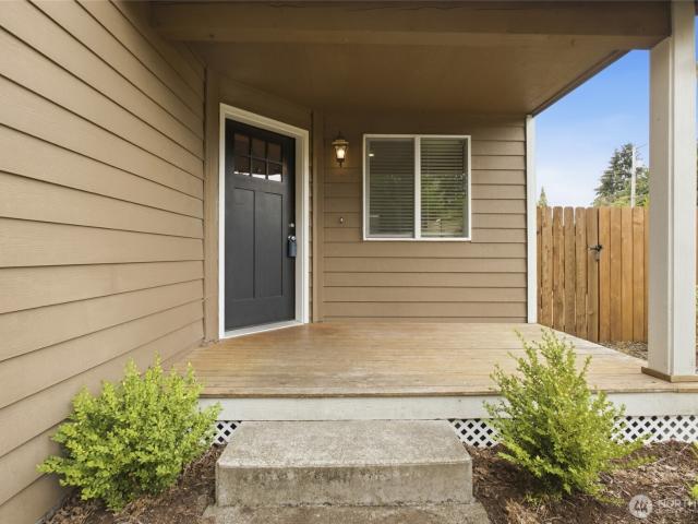 1416 Creekwood Court SE