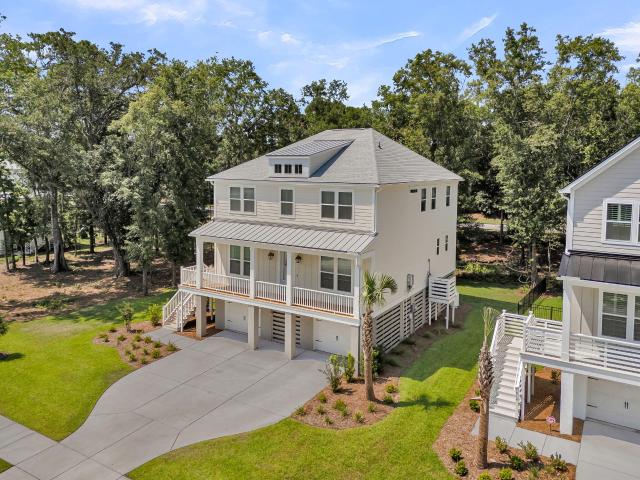 1416 Dahlia Road