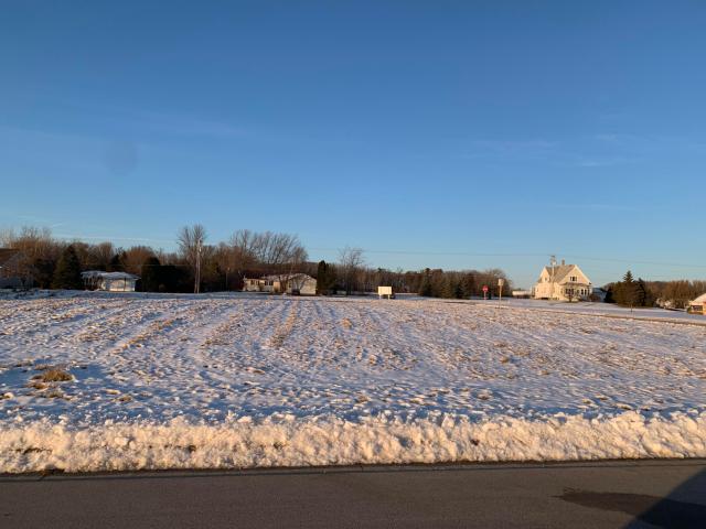 1416 Deerfield Dr, Unit LT1, Howards Grove, WI 53083 | MLS #1854