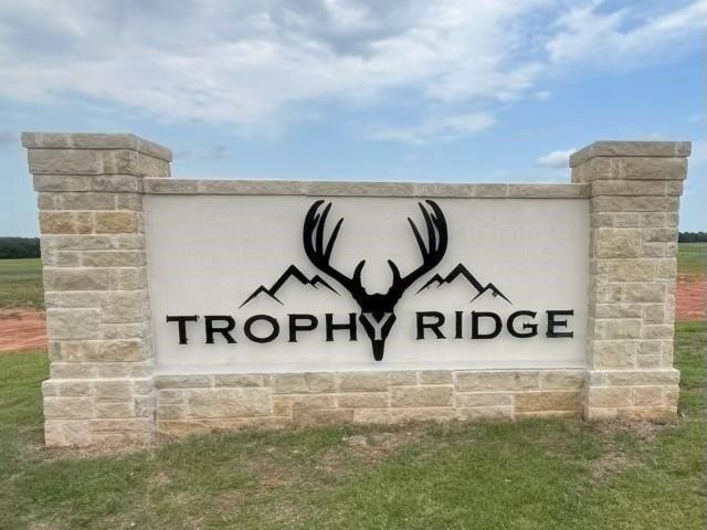 1416 E Deer Meadows Dr, Perkins, OK 74059